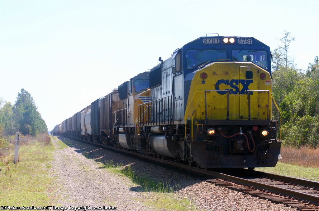 CSX 8781